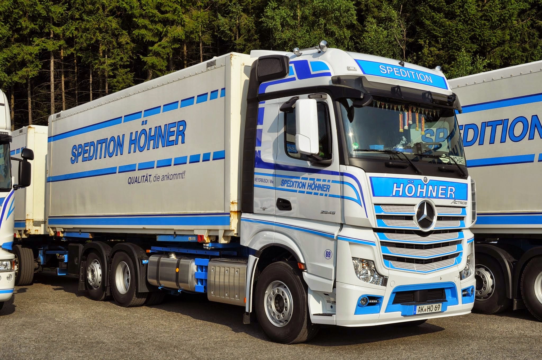 Galerie: Impressionen unserer Fahrzeugflotte - Spedition Höhner